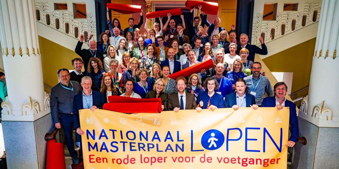Nationaal Masterplan Lopen: de rode loper uitleggen voor de voetganger ...